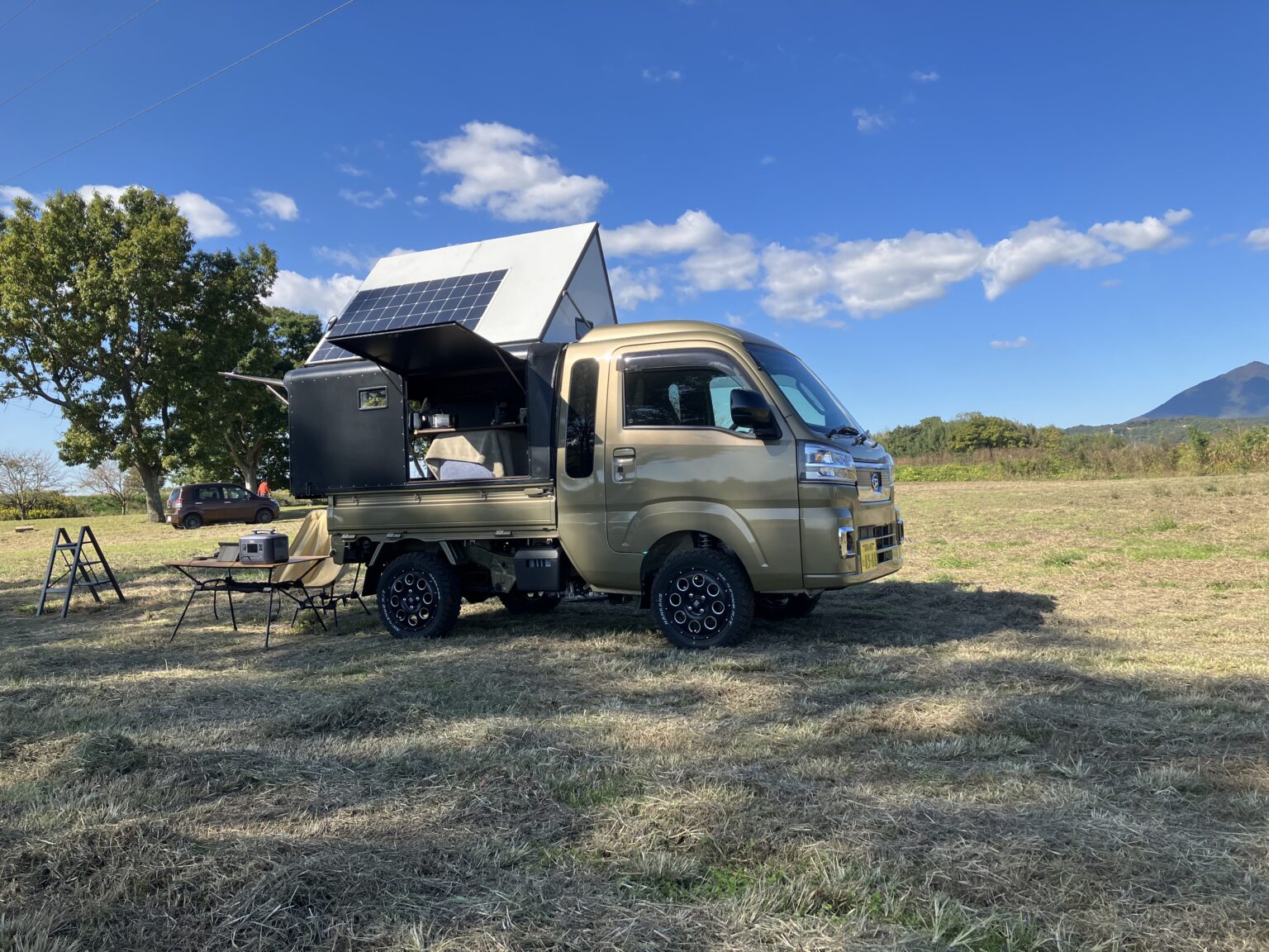 VAN★TRAが今月発売、「軽トラパラダイス」の雑誌に載りました – (株）イシケン工業 軽トラックカスタム